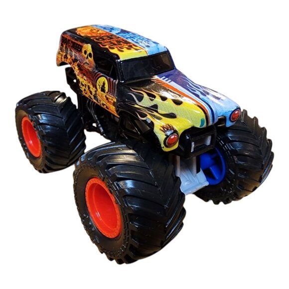 Monster Jam | Toys | Monster Jam Grave Digger Fire And Ice 64 Truck Die ...